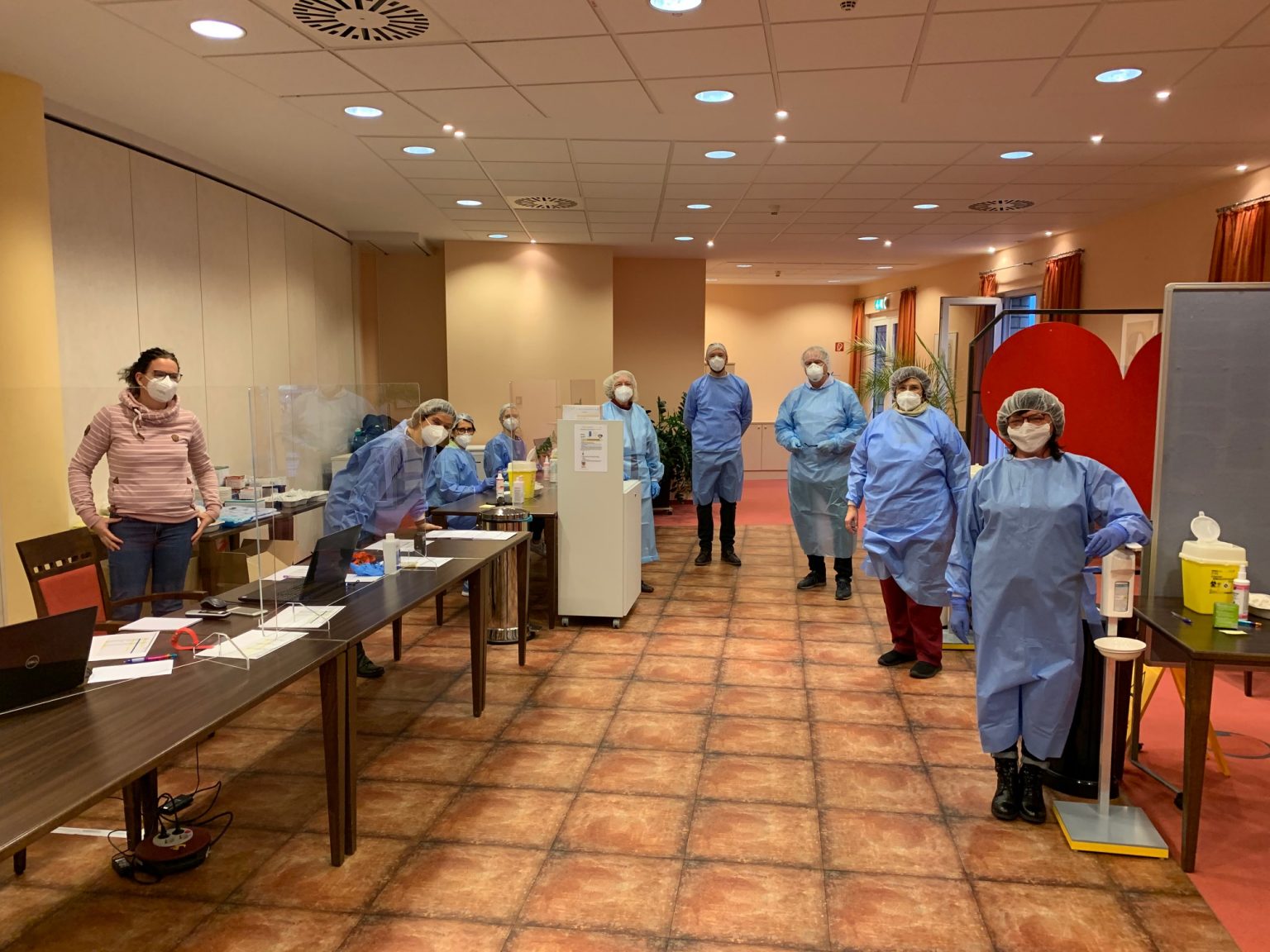 Impfstart im vollstationären Pflegebereich | AWO Kreisverband Heinsberg ...